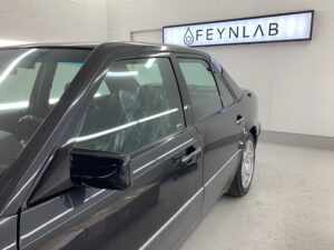 Mercedes-Benz W124 / FEYNLAB CERAMIC ULTRA + The Original CERAMIC 施工 ...